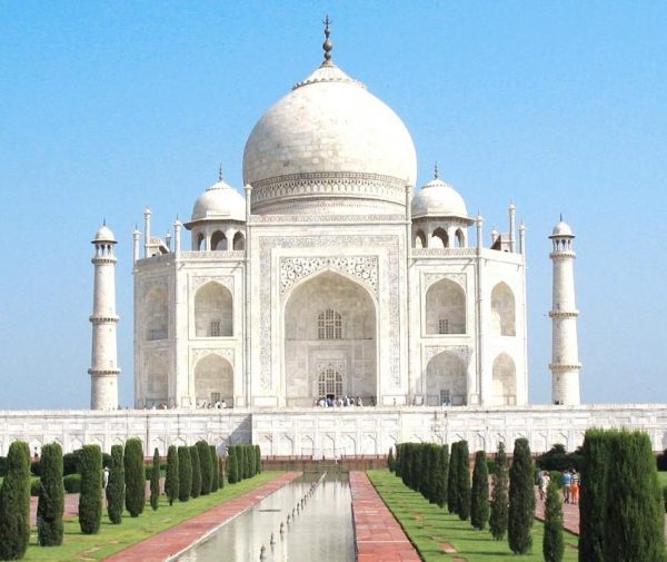 Delhi with Scenic View of Agra – Dhanraj Tours And Travels